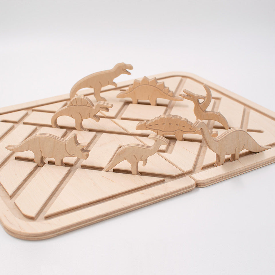 Play set with 8 dinosaurs. For Prehistoric Play Fun – Lovelties